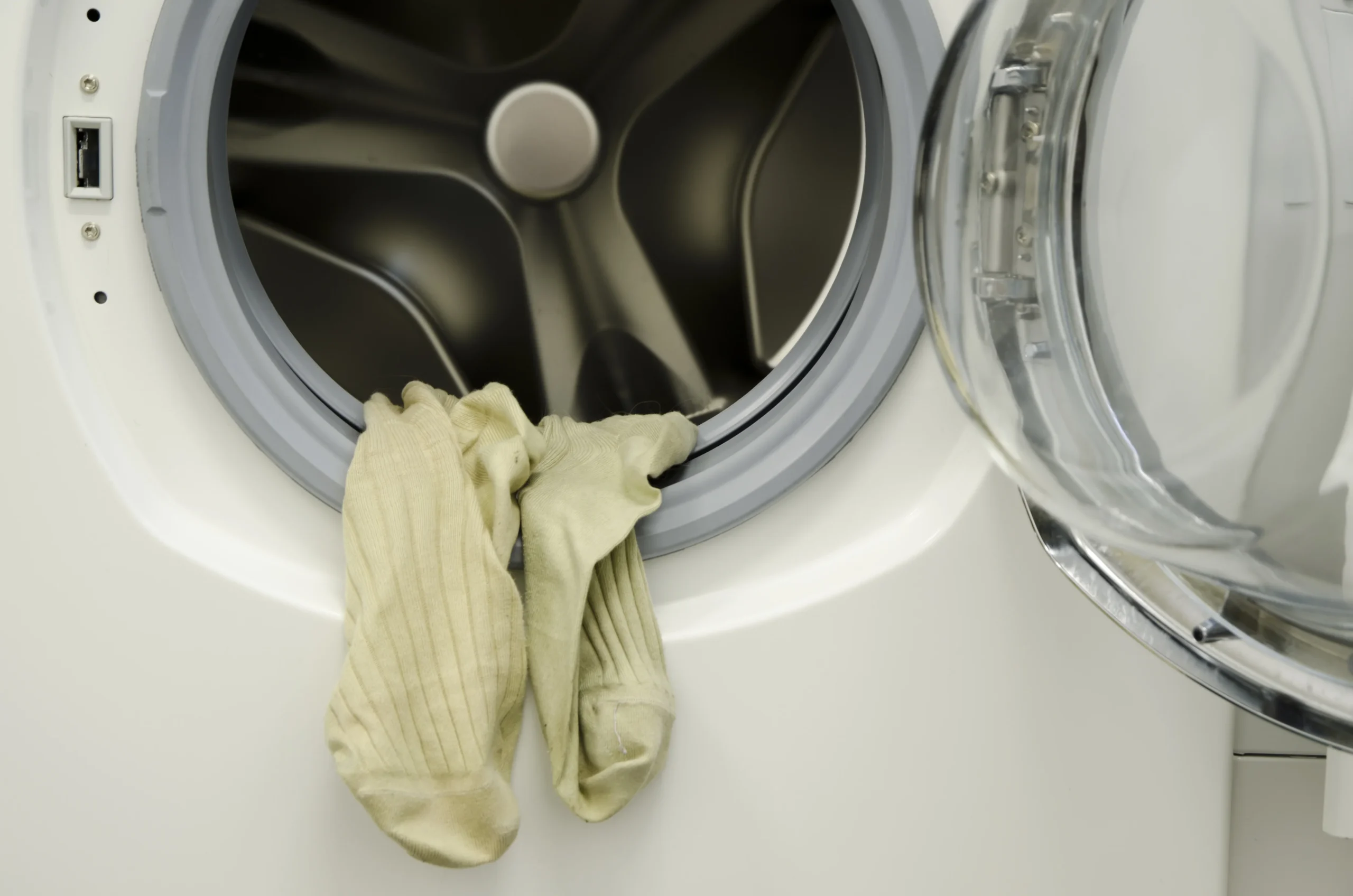 Dryer Vent Issues: 10 Problems & Solutions for Homeowners